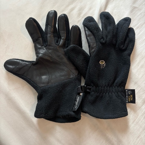 Mountain Hardwear | Accessories | Mens Mountain Hard Wear Windstopper ...